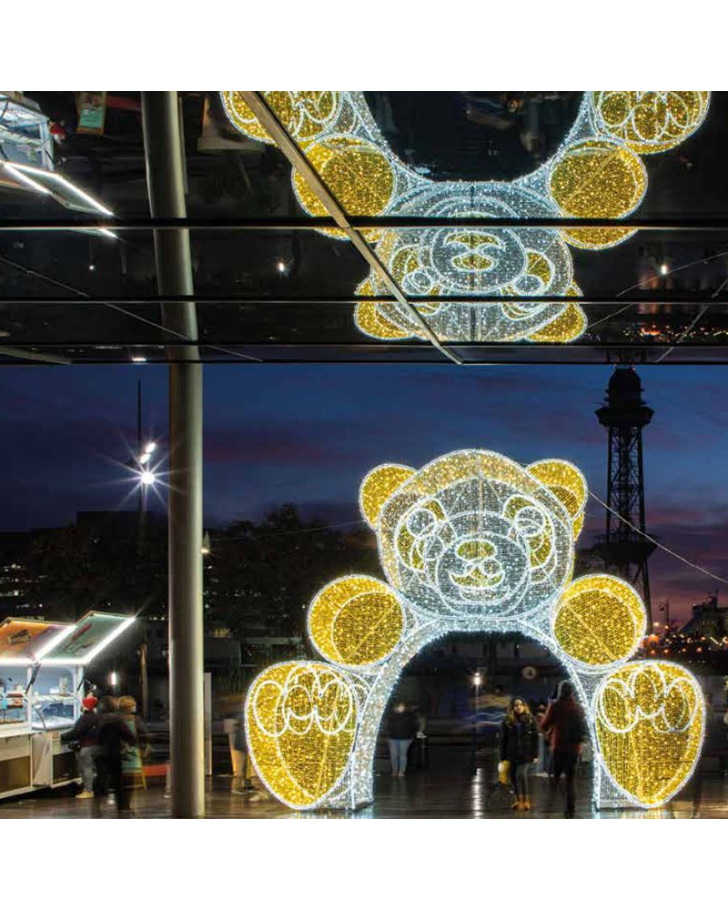 Walkable 3D LED bear portal 5.75x4.80x1.50 meters IP65 low voltage 24V