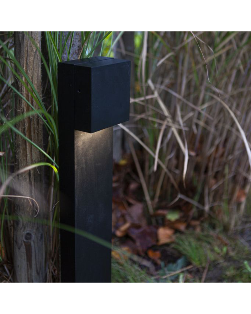 Outdoor LED beacon 65cm aluminum black finish 9.5W 3000K